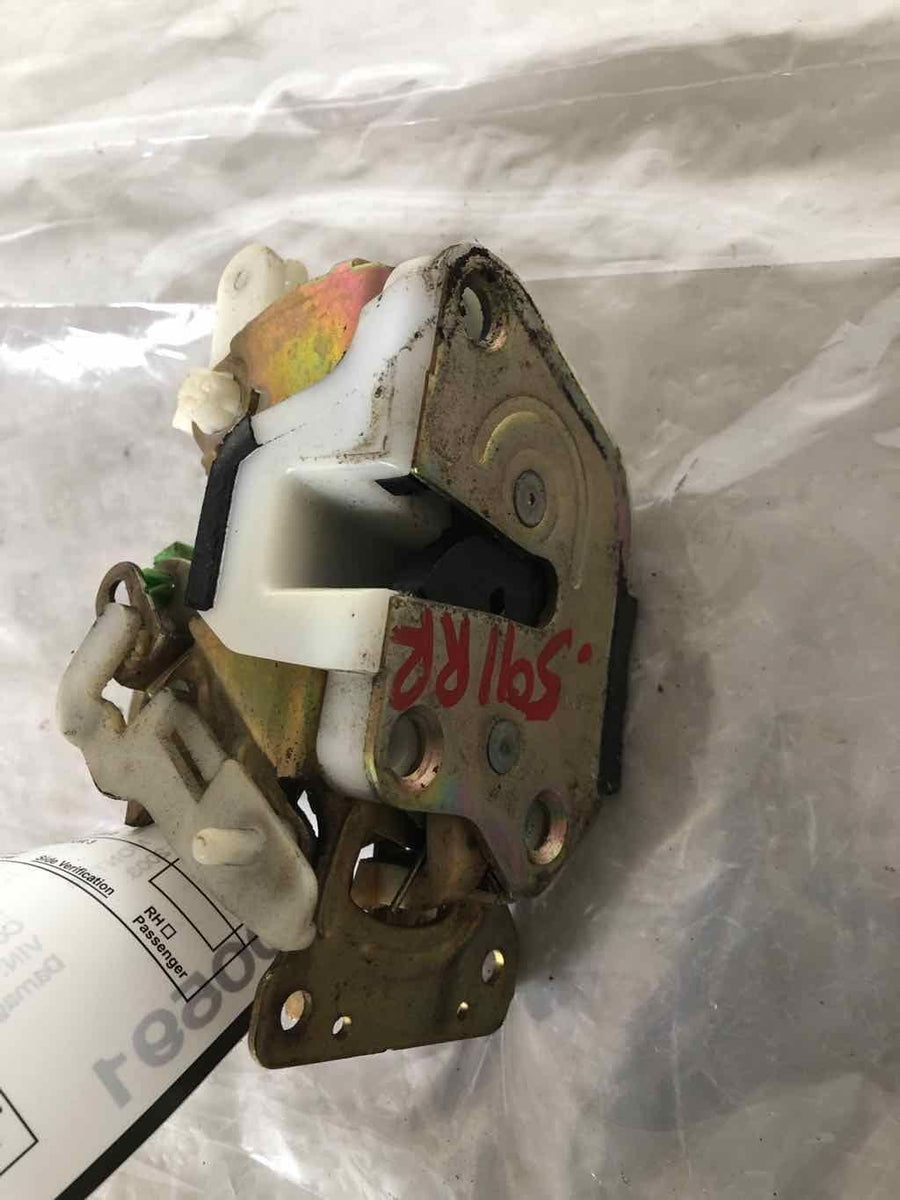 1997-2004 MITSUBISHI MONTERO SPORT Rear Door Lock Latch Actuator Passe ...