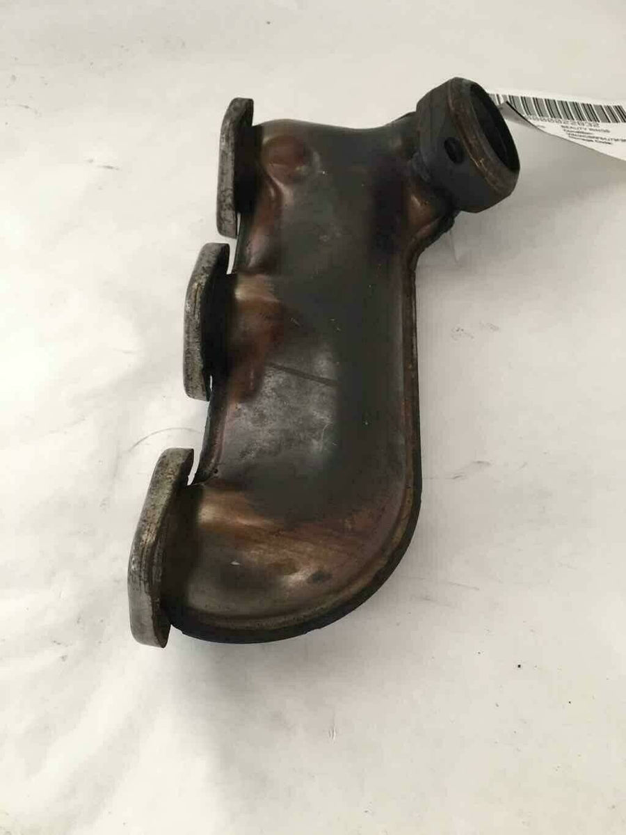2001 - 2005 MERCEDES BENZ C-CLASS C320 Sedan Exhaust Manifold Passenge ...