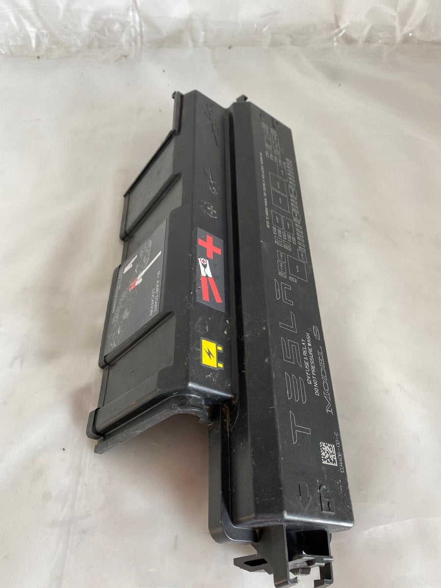 2016 TESLA S Engine Fuse Relay Junction Box Cover OEM – Green Garden ...