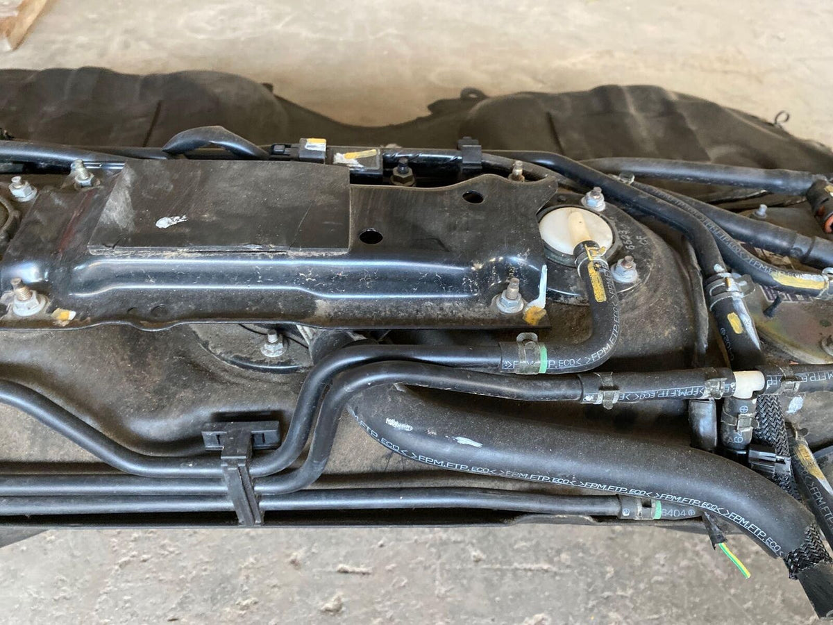 2005 - 2007 SUBARU FORESTER Fuel Tank Assembly Wagon 2.5L 4 Cylinder w ...